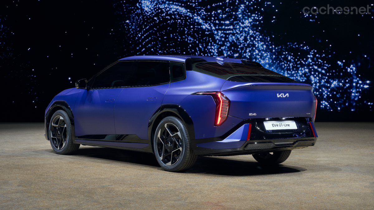 Así es el Kia EV4, su nueva berlina compacta | Noticias coches.net