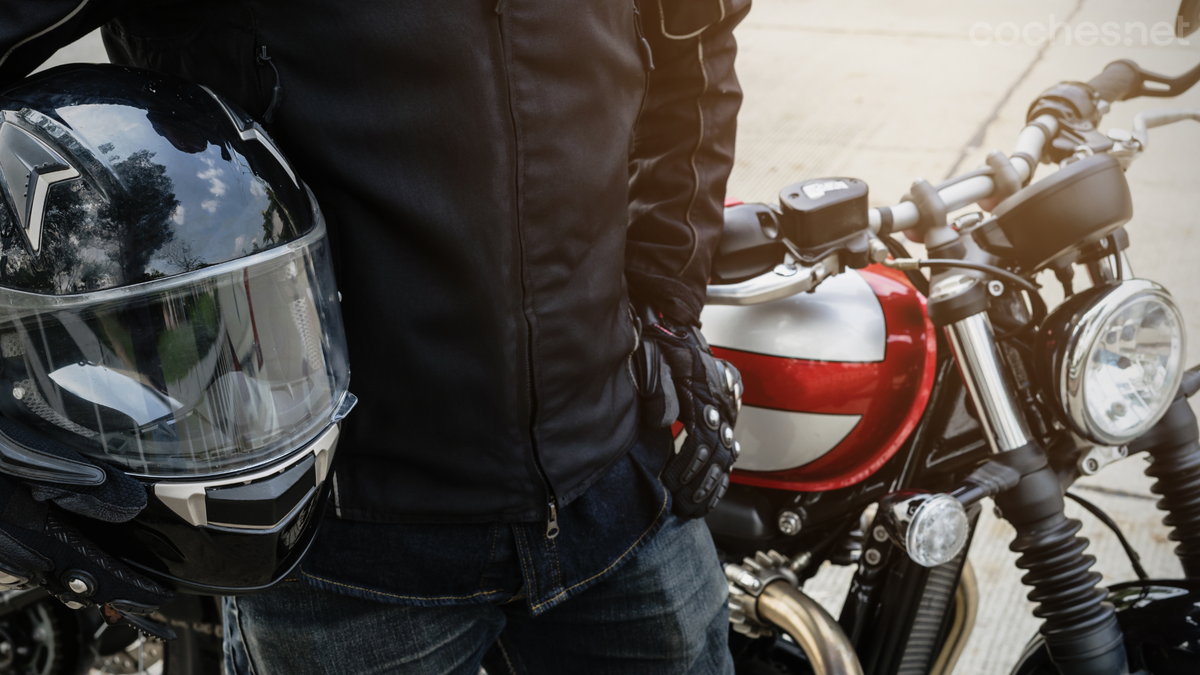Guía de equipamiento esencial para el motero de ciudad | Noticias motos.net