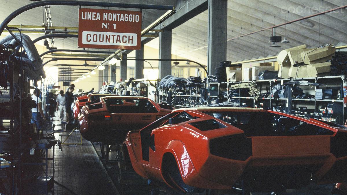 Lamborghini Countach: 50 años del V12 revolucionario | Noticias coches.net