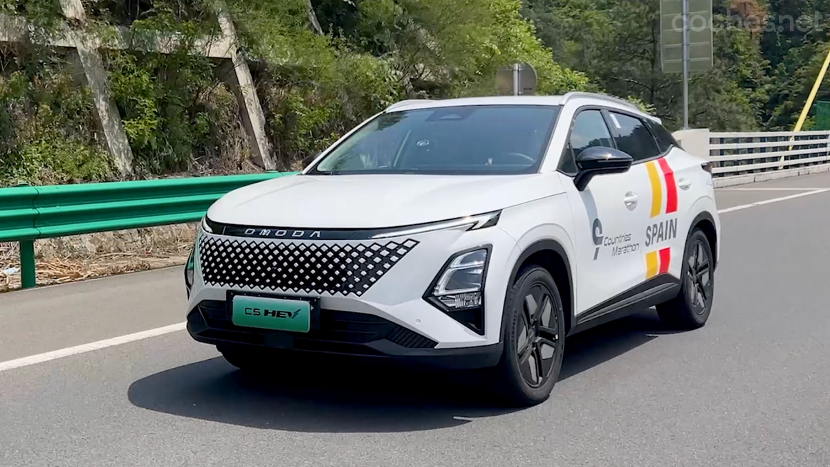 Omoda 7 SHS y Omoda 5 HEV: los probamos en China | Noticias coches.net