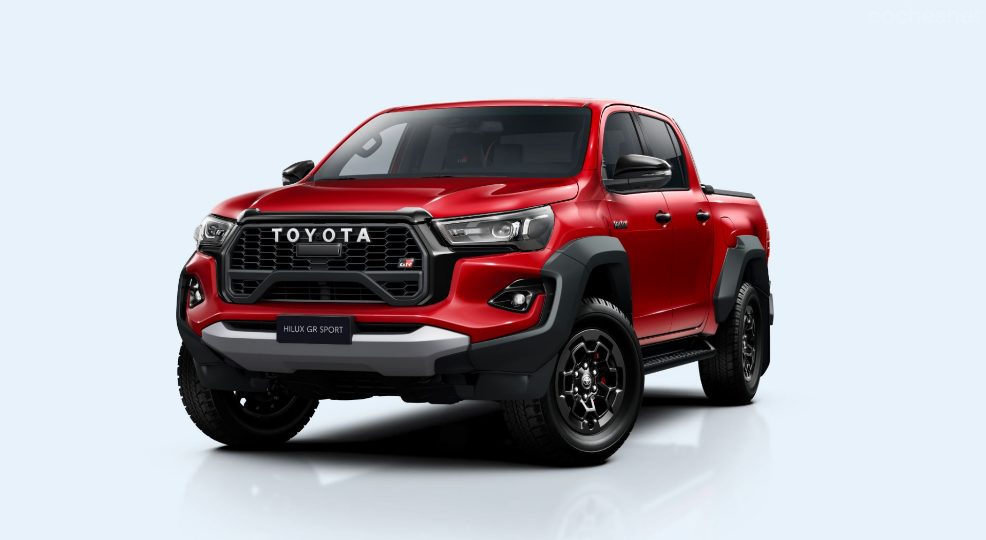 Toyota Hilux: nuevas versiones y más equipamiento | Noticias coches.net