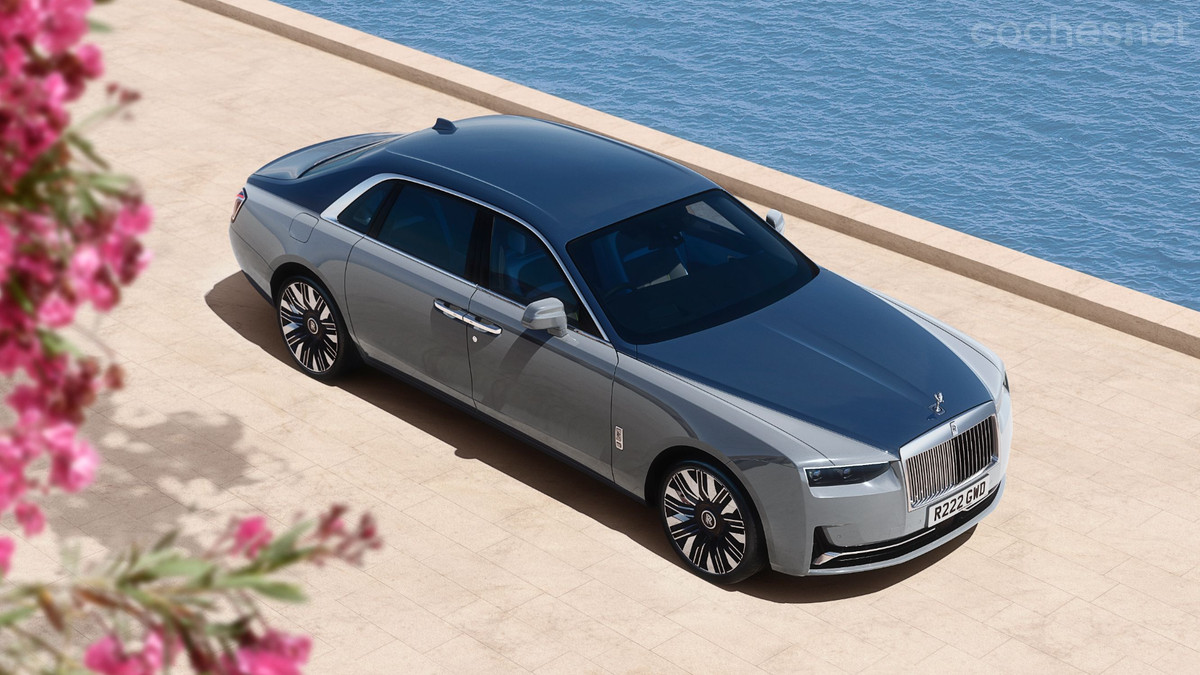 Rolls Royce Ghost Series II: Renovación estética y digital | Noticias ...