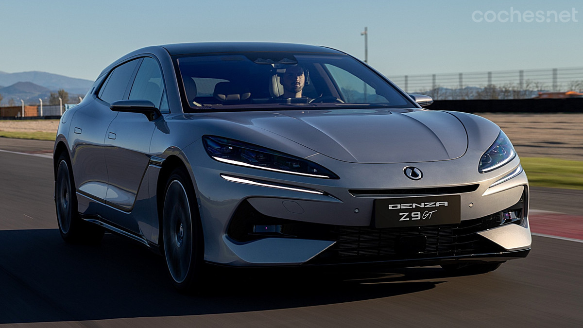 Denza Z9GT: El Gran Turismo eléctrico y de lujo de BYD | Noticias coches.net