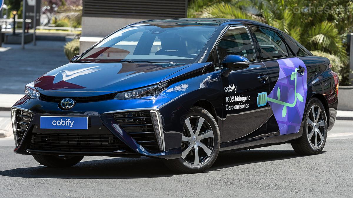 ¿Qué son los VTC y cómo funcionan sus licencias en España? | Noticias ...