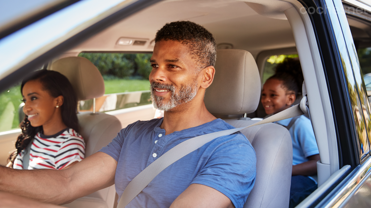 ¿Cuántas personas pueden ir en un coche? | Noticias coches.net