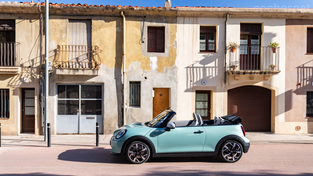 Probamos el nuevo Mini Cooper Cabrio | Noticias coches.net